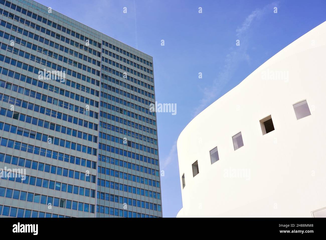 1960s office building hi-res stock photography and images - Alamy