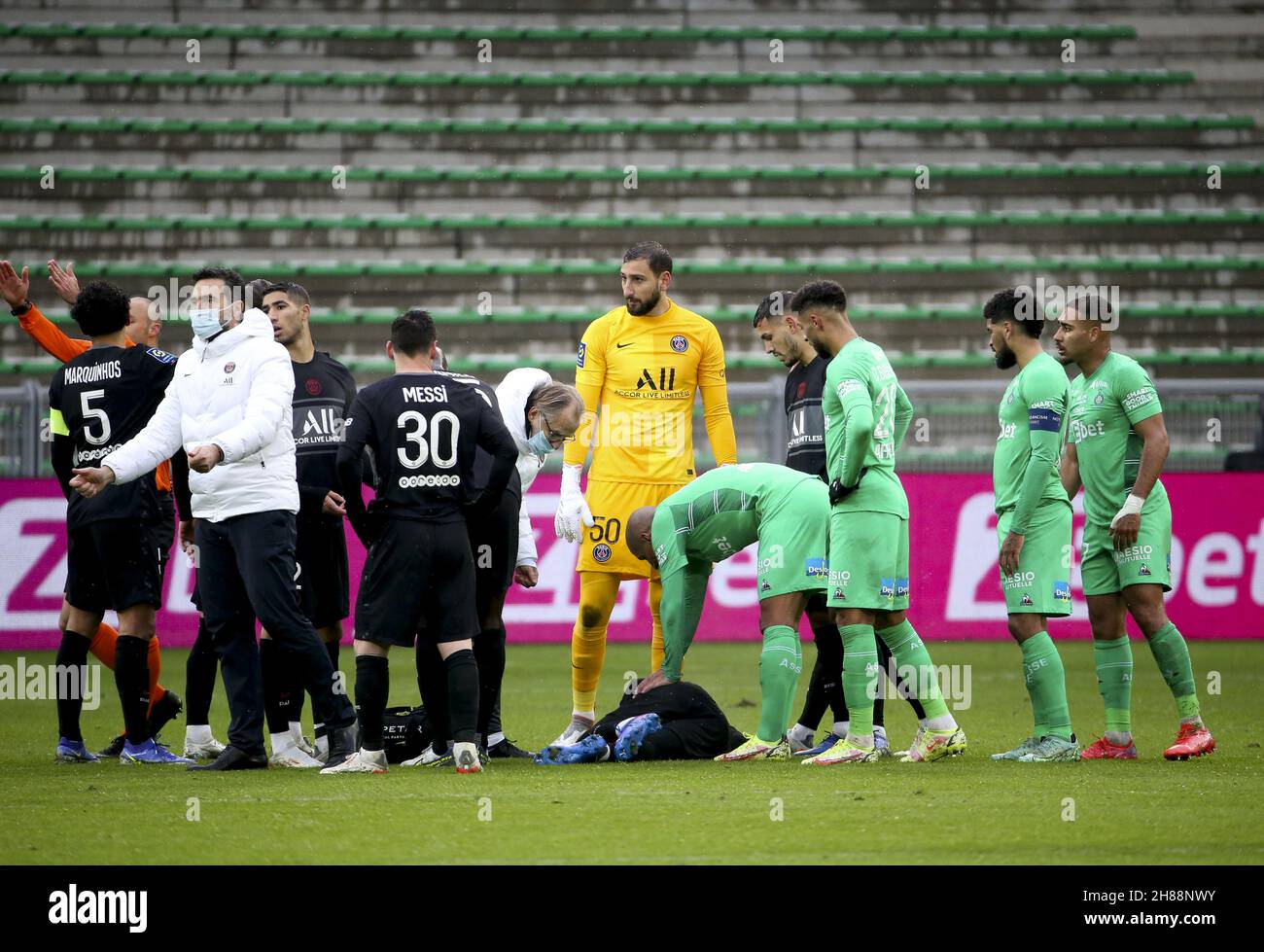 Stretcher on football pitch hi-res stock photography and images - Alamy