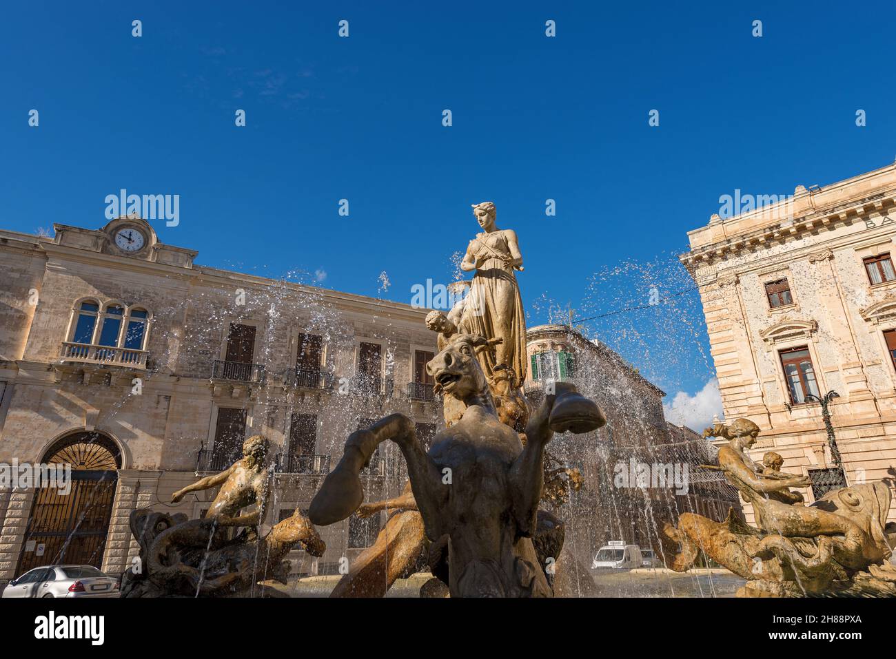 Archimedes square hi-res stock photography and images - Alamy