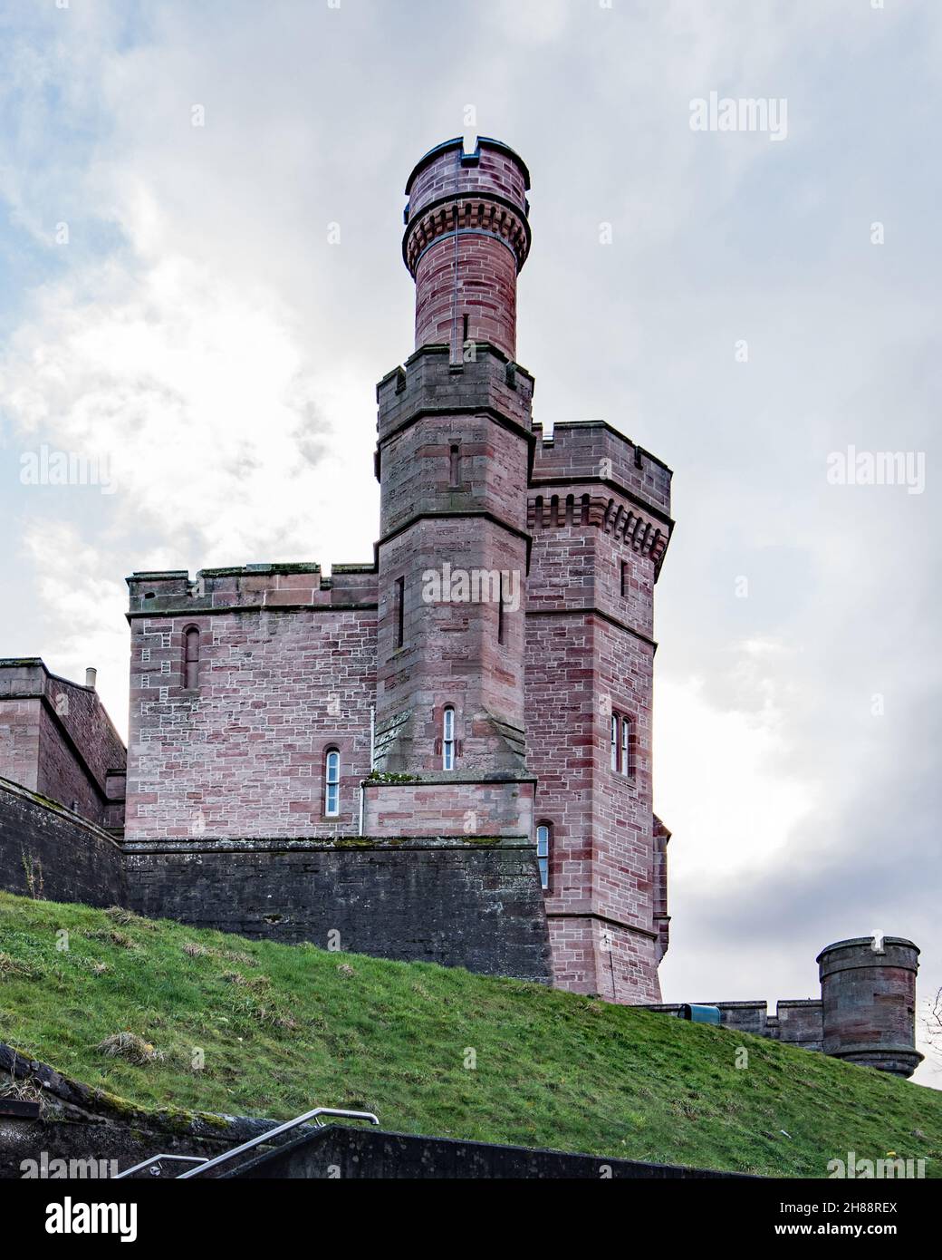 Inverness Castle in Castle St, an imposing, castellated,red sandstone ...