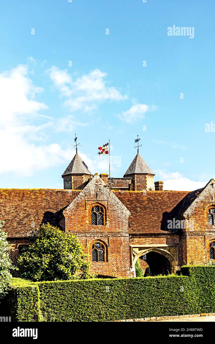 House and Garden at Sissinghurst, Creation of Vita Sackville-West and ...
