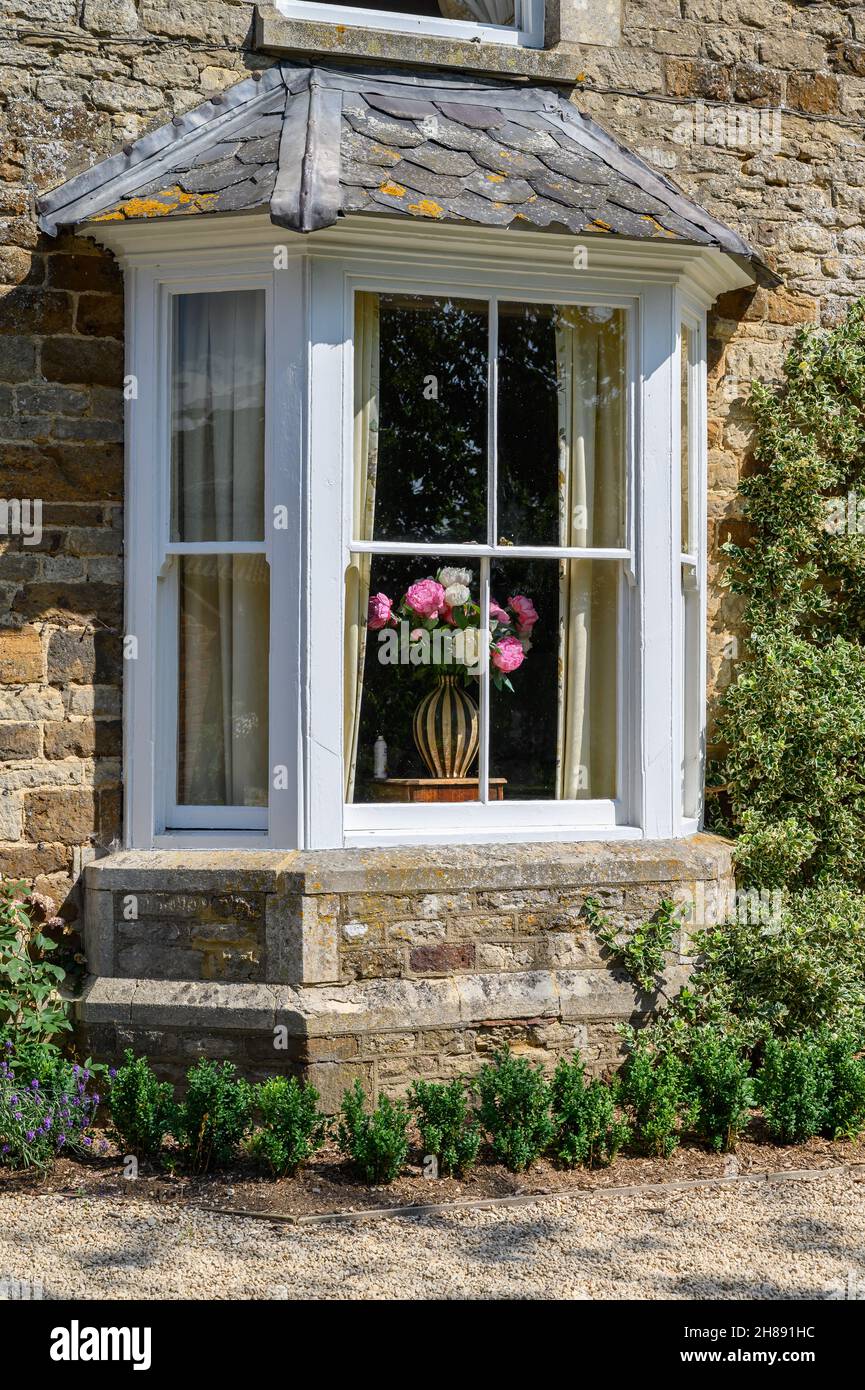 Slapton manor hi-res stock photography and images - Alamy