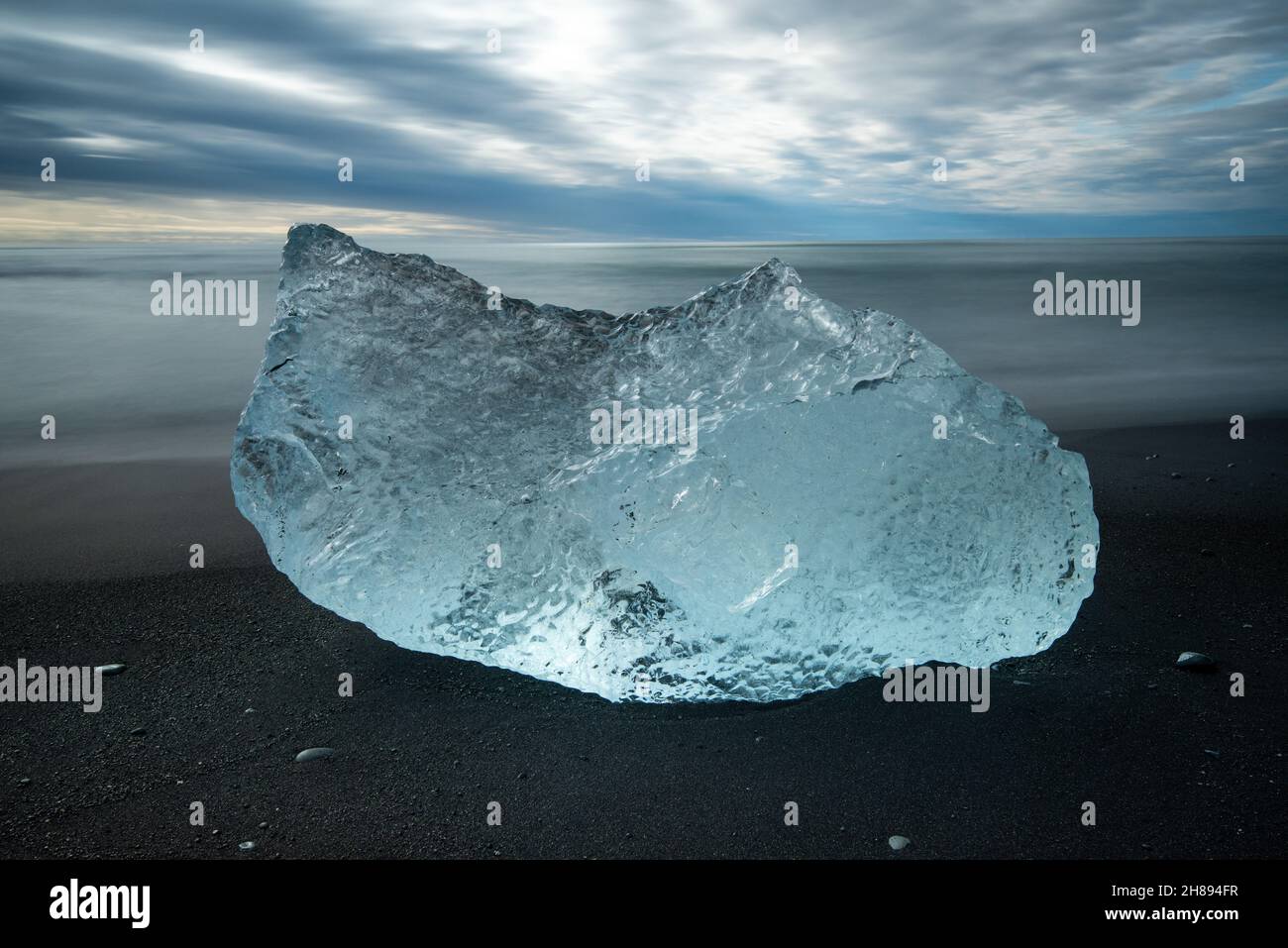 Broken iceberg hi-res stock photography and images - Alamy