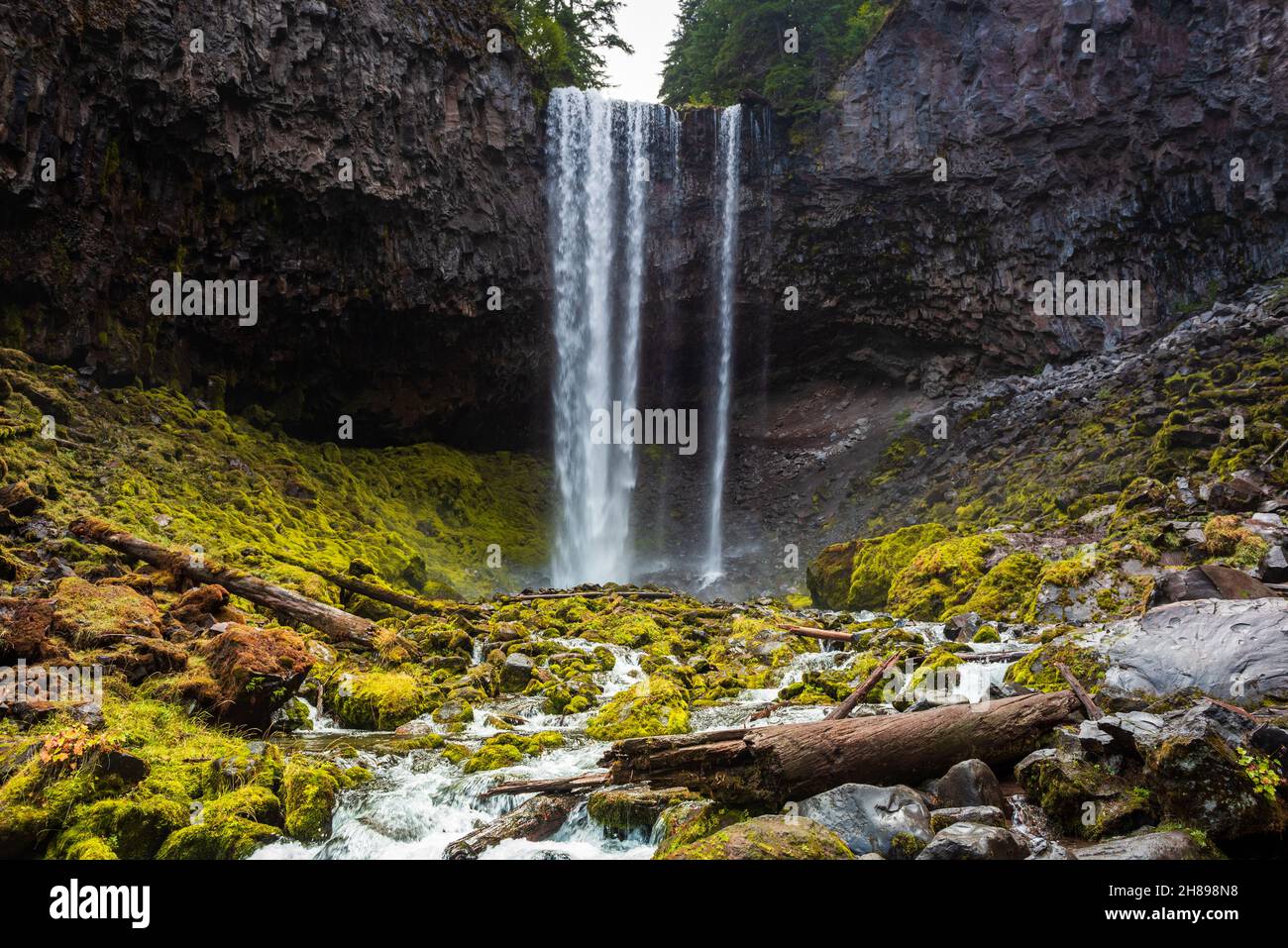 Tamanawas hi-res stock photography and images - Alamy