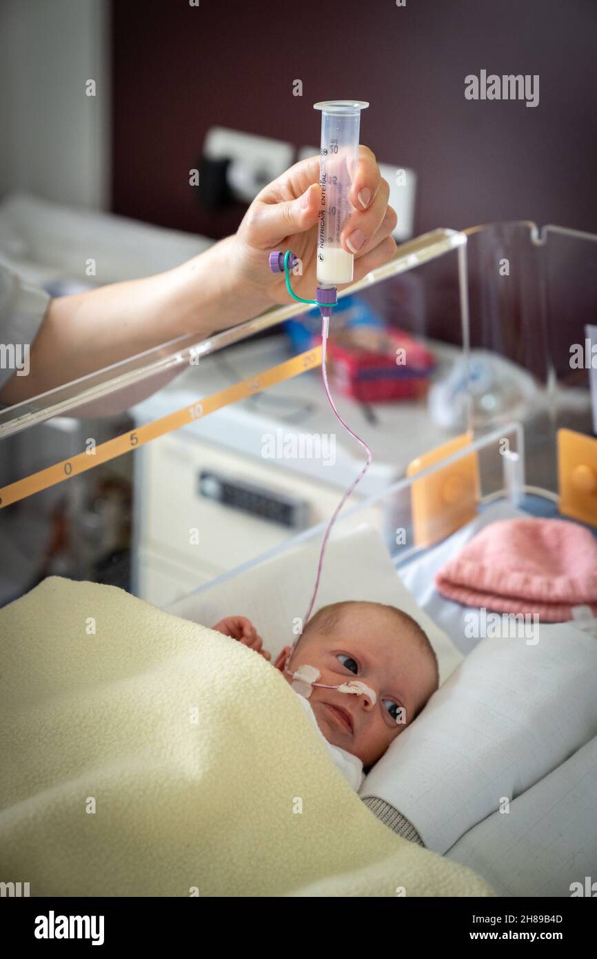 Nasogastric tube hi-res stock photography and images - Alamy