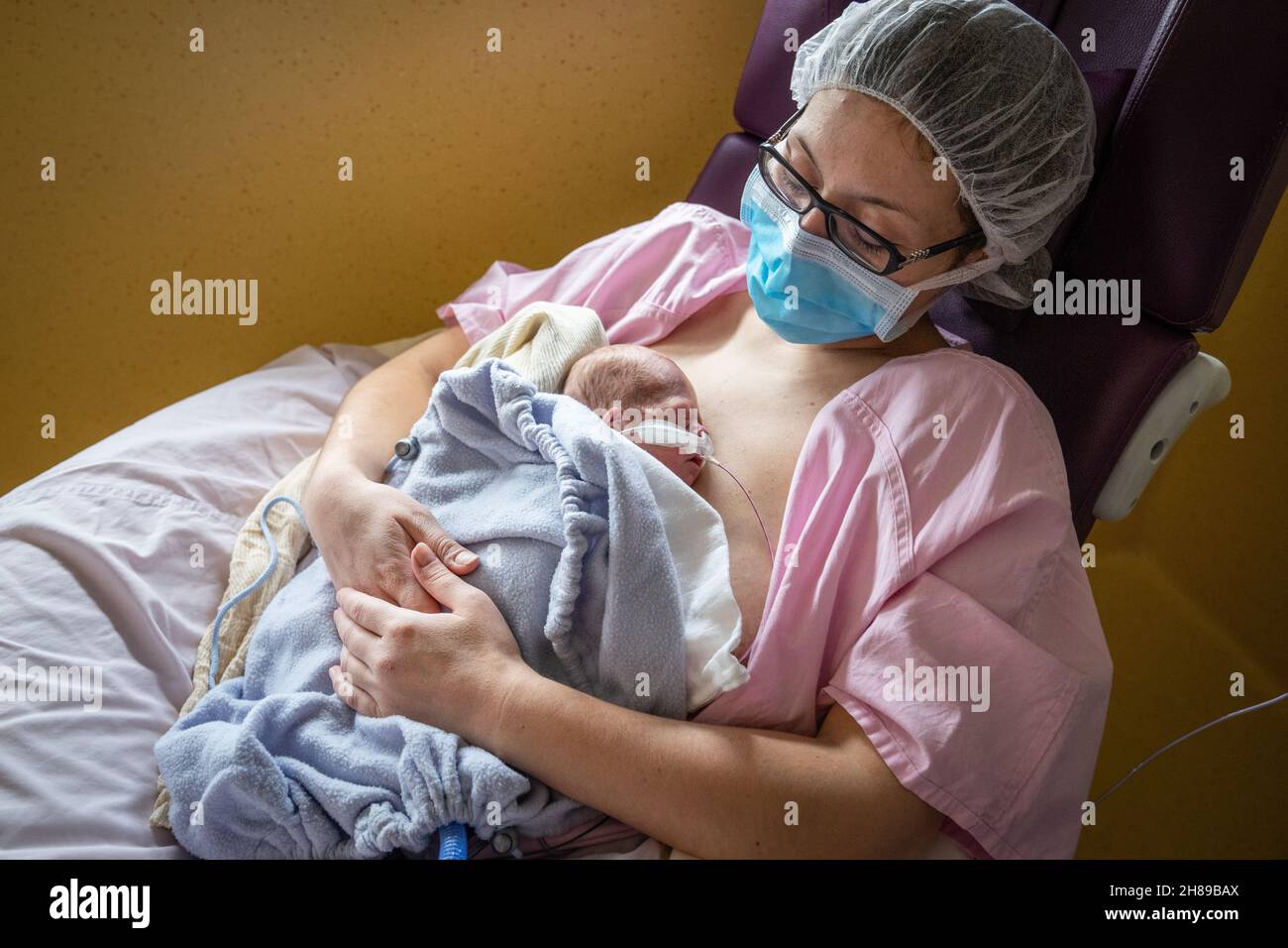 Kangaroo method hi-res stock photography and images - Alamy