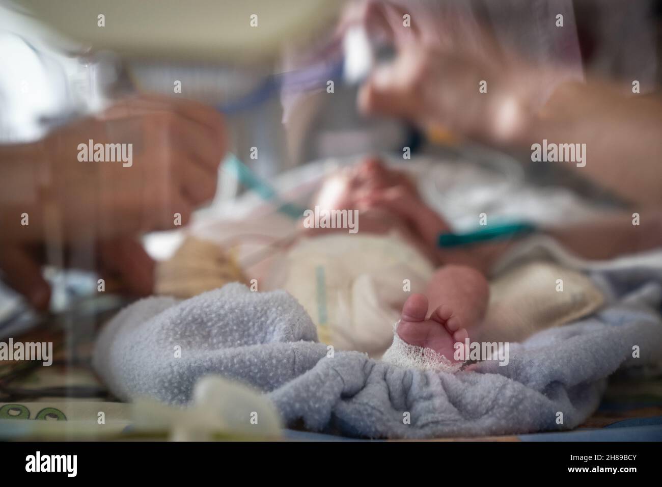 Pediatric help hi-res stock photography and images - Alamy