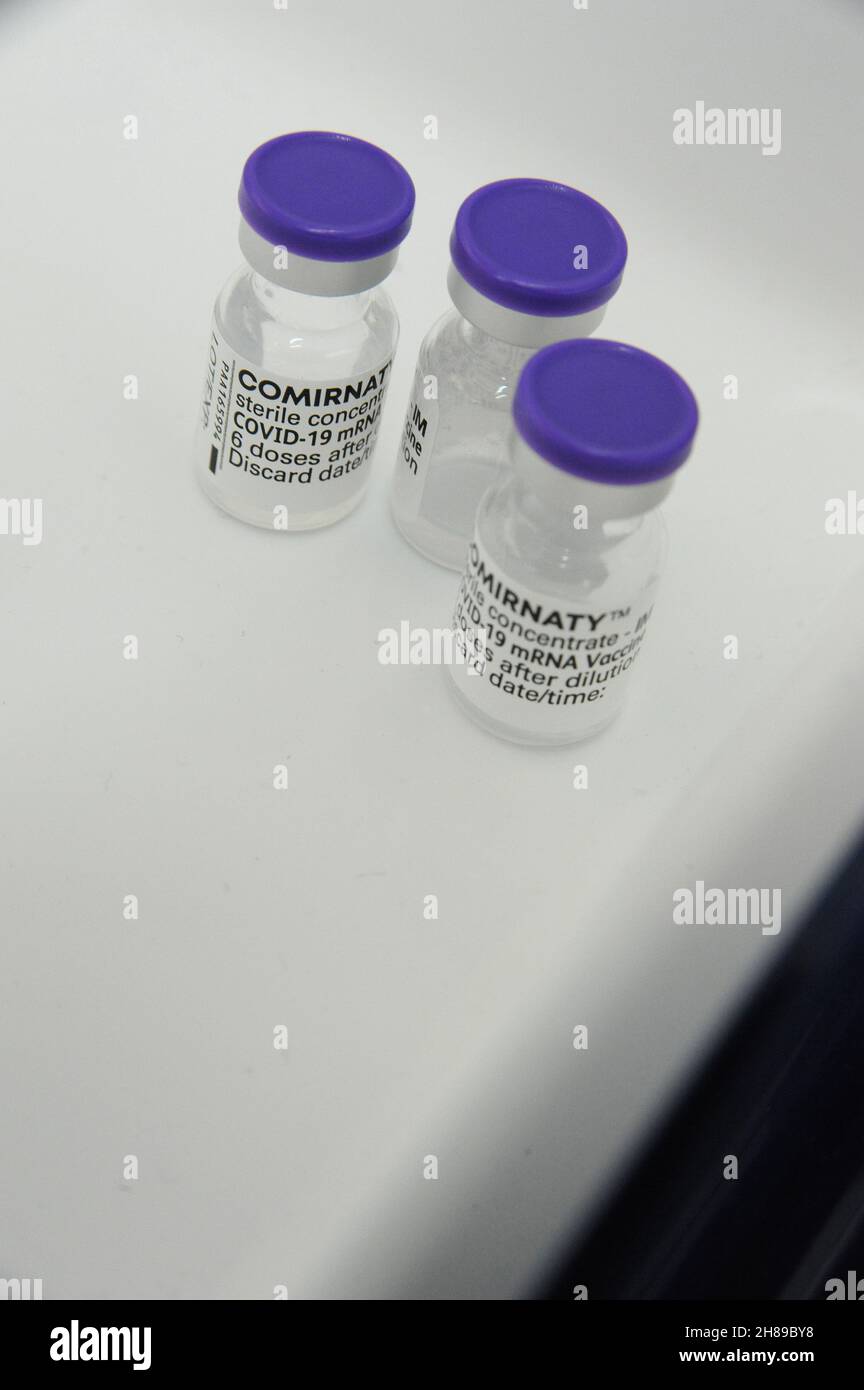 Clinic preparation hi-res stock photography and images - Alamy