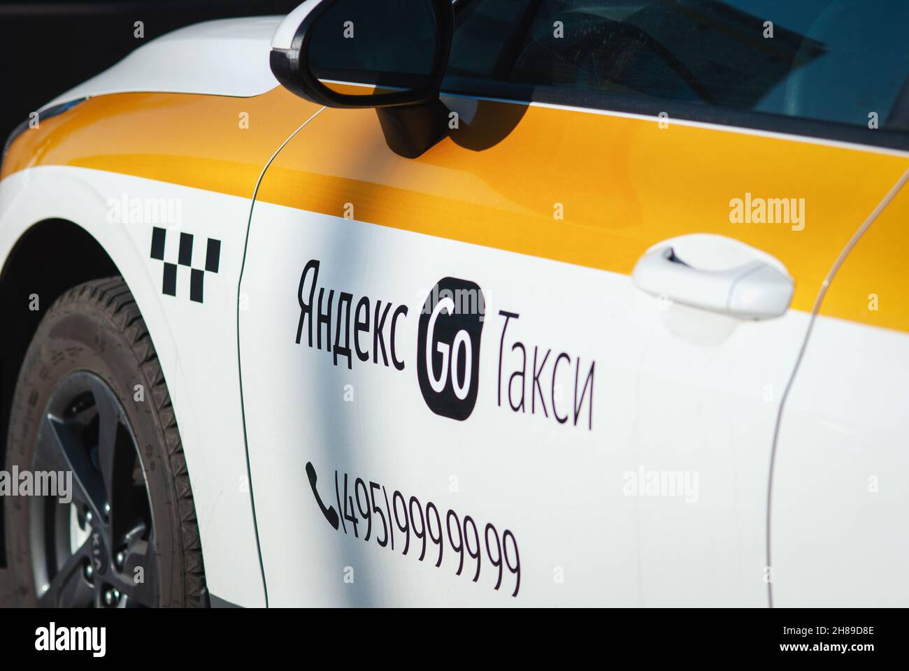 Yandex cab hi-res stock photography and images - Alamy