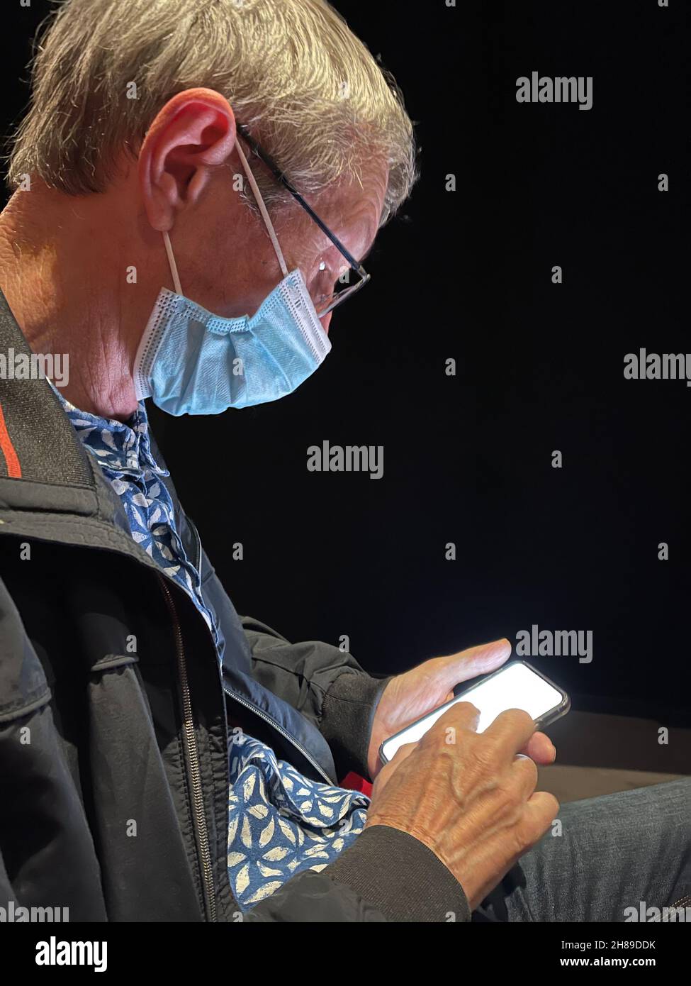 Communications mask hi-res stock photography and images - Alamy