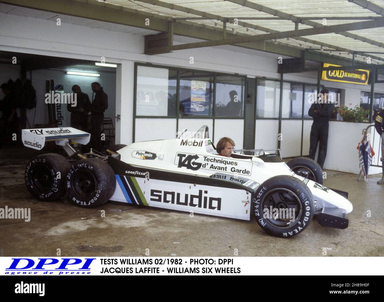 F1 tyre 1982 hi-res stock photography and images - Alamy