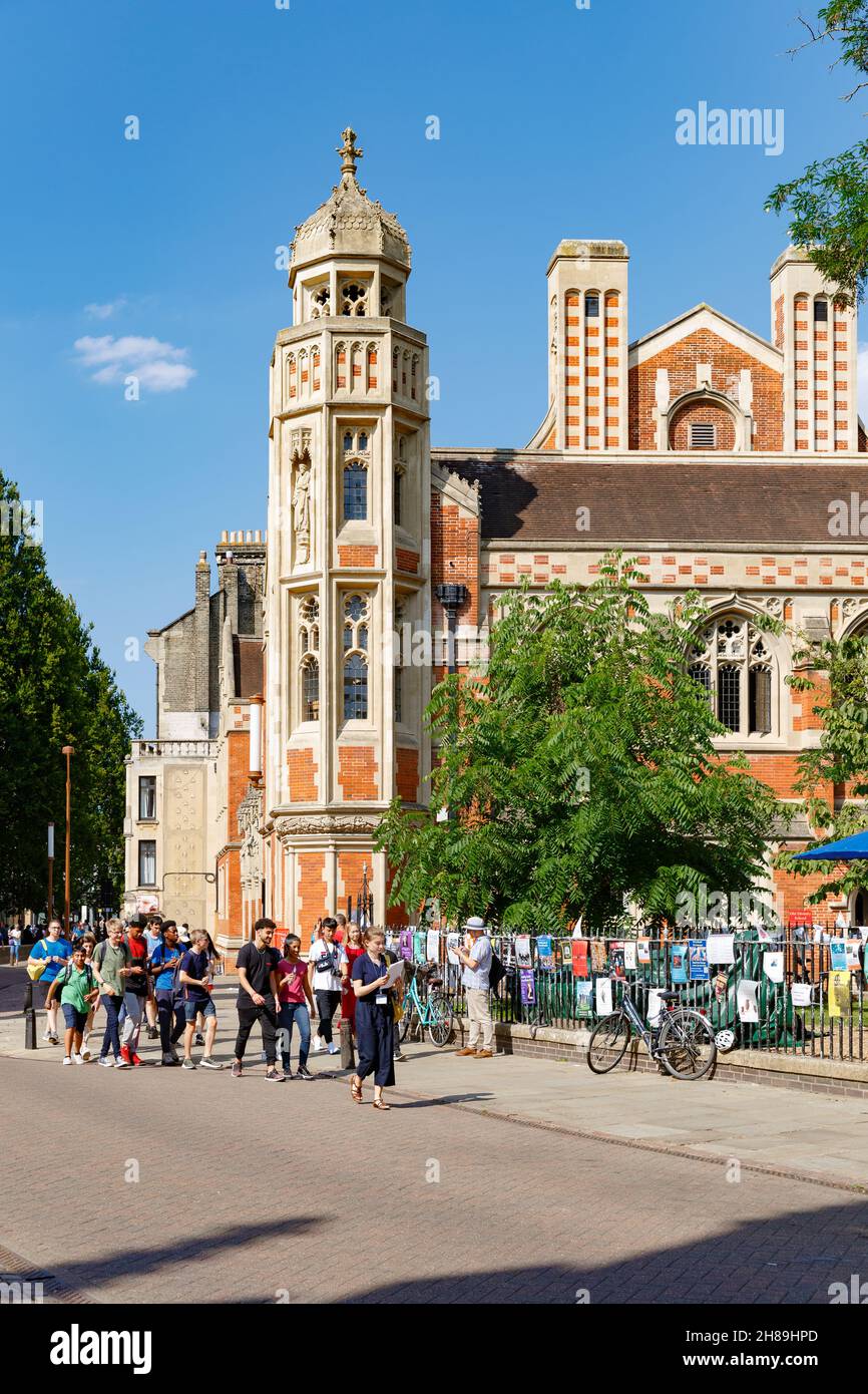 Cambridge student walk hi-res stock photography and images - Alamy