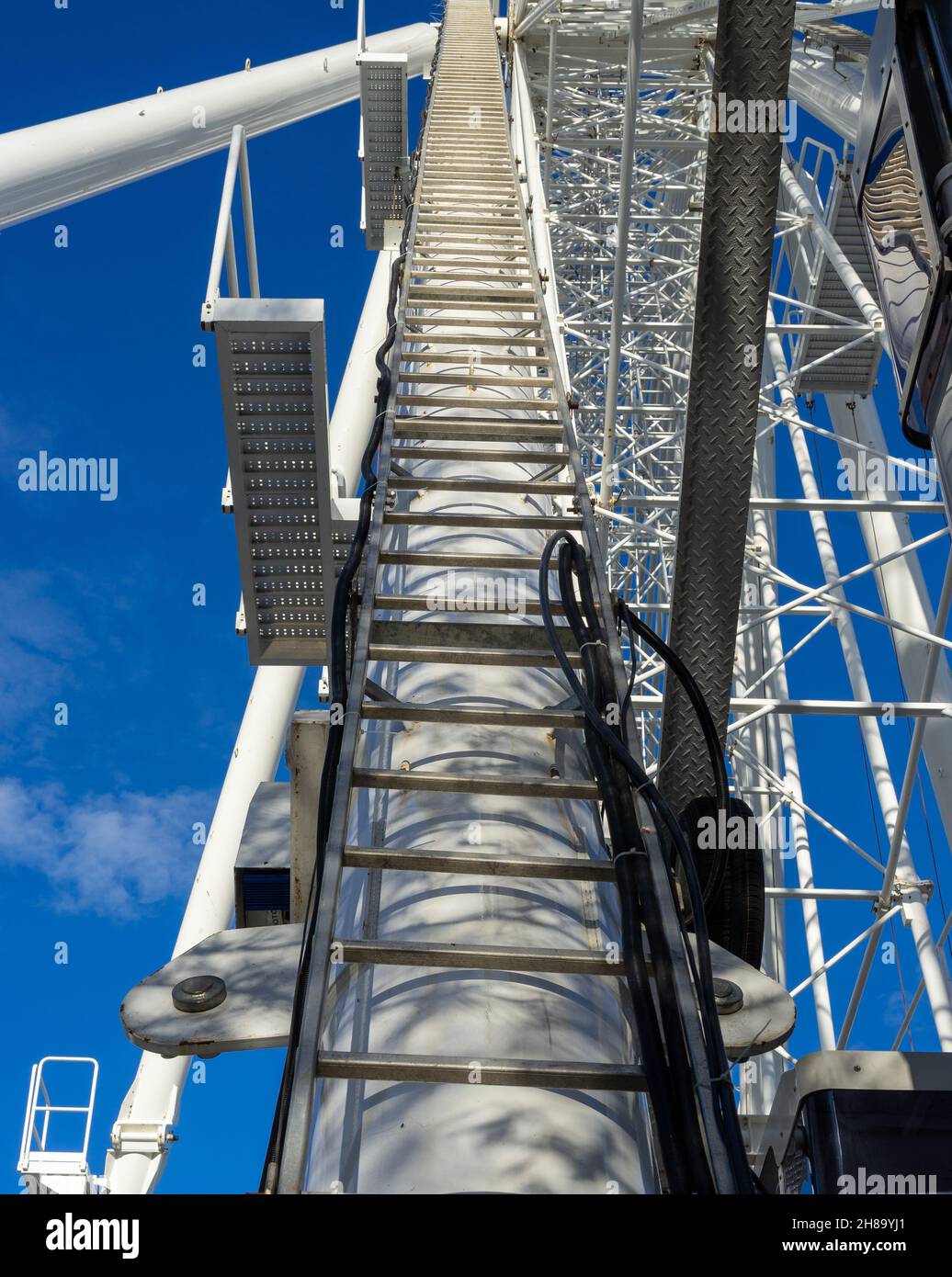 Wheel ladder hi-res stock photography and images - Alamy