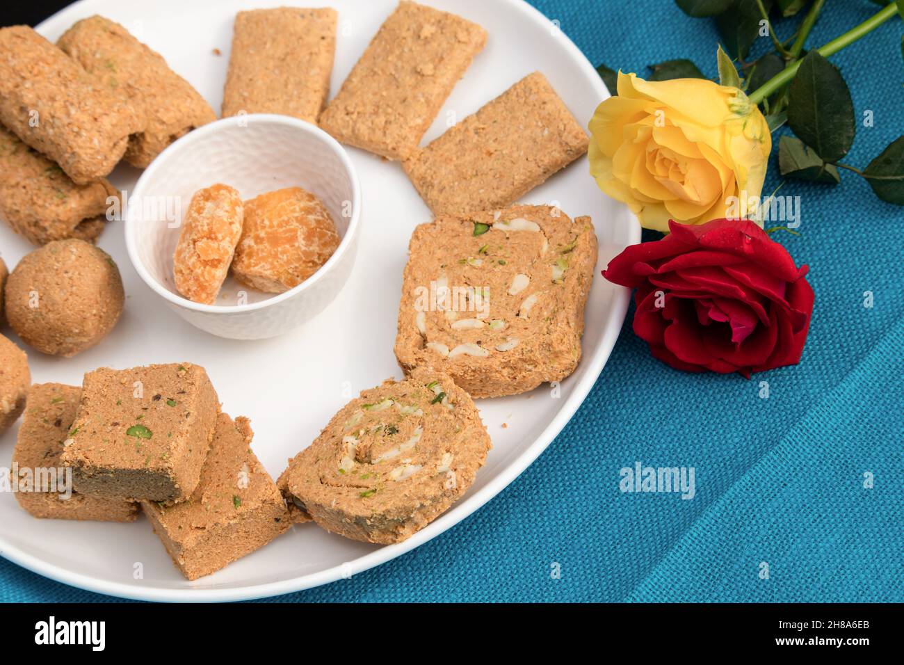 Indian Sweet Til Gul Gur Ke Khasta Gajak Ladoo Burfi Gazak Barfi Gajjak ...