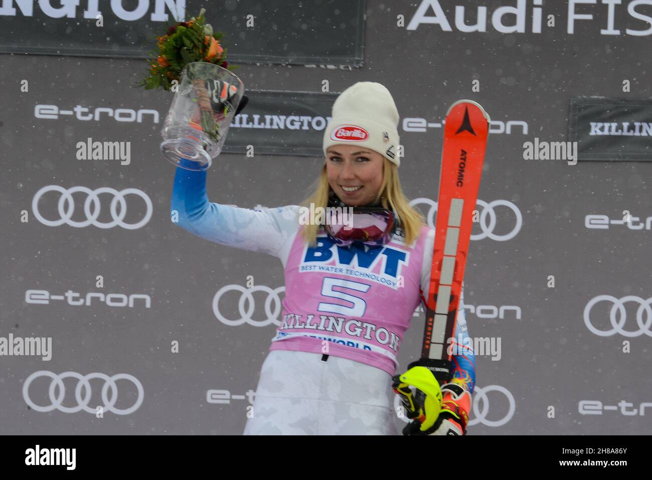 Alpine ski racing mikaela shiffrin hi-res stock photography and images ...