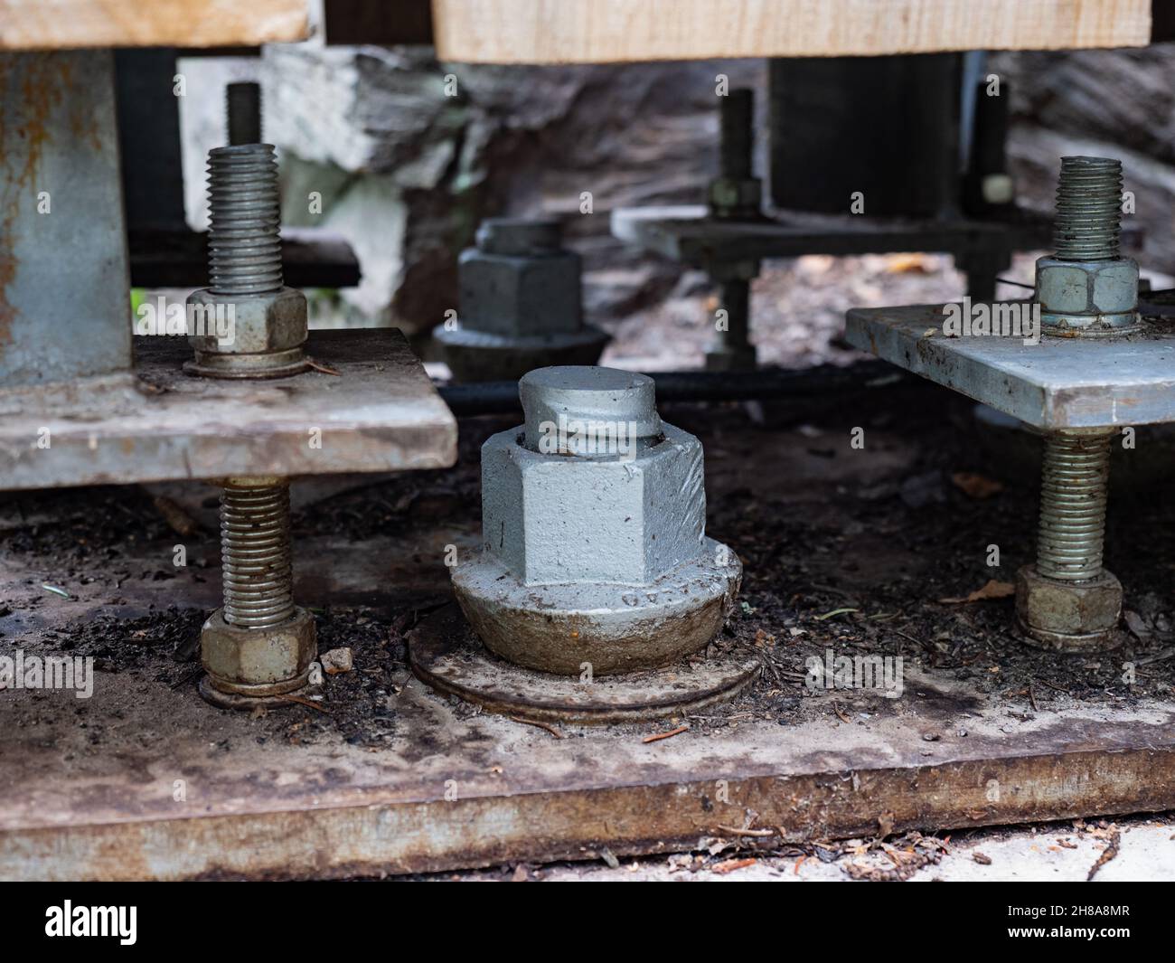 Steel plate based on anchor bolts on the concrete pillar, Footpath ...