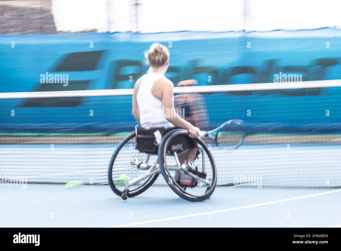 Handicapped disabled tennis hi-res stock photography and images - Alamy