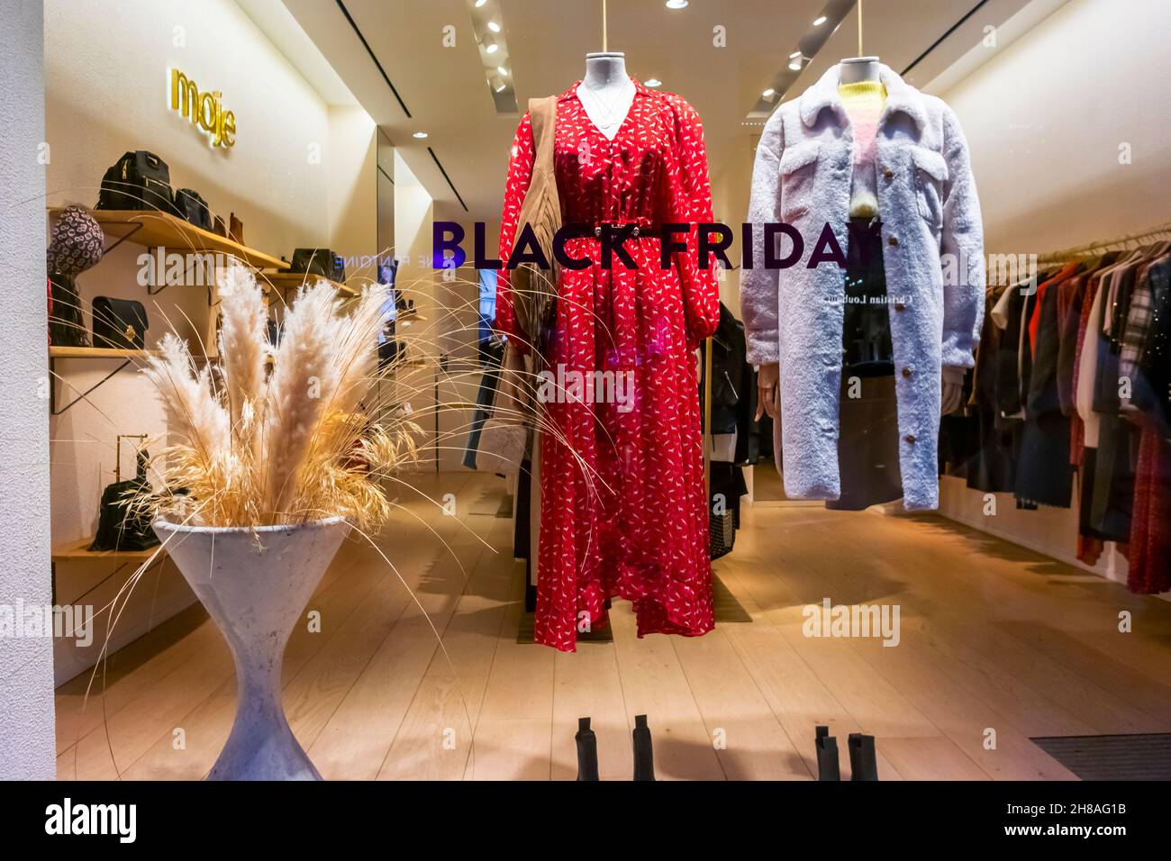 Paris, France, "Black Friday » Sales, Sign, Maje, (Rue Saint Honoré ...