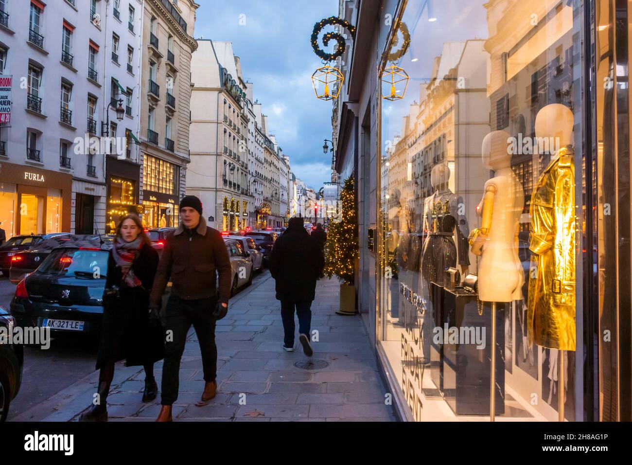 Rue saint honore christmas hi-res stock photography and images - Alamy