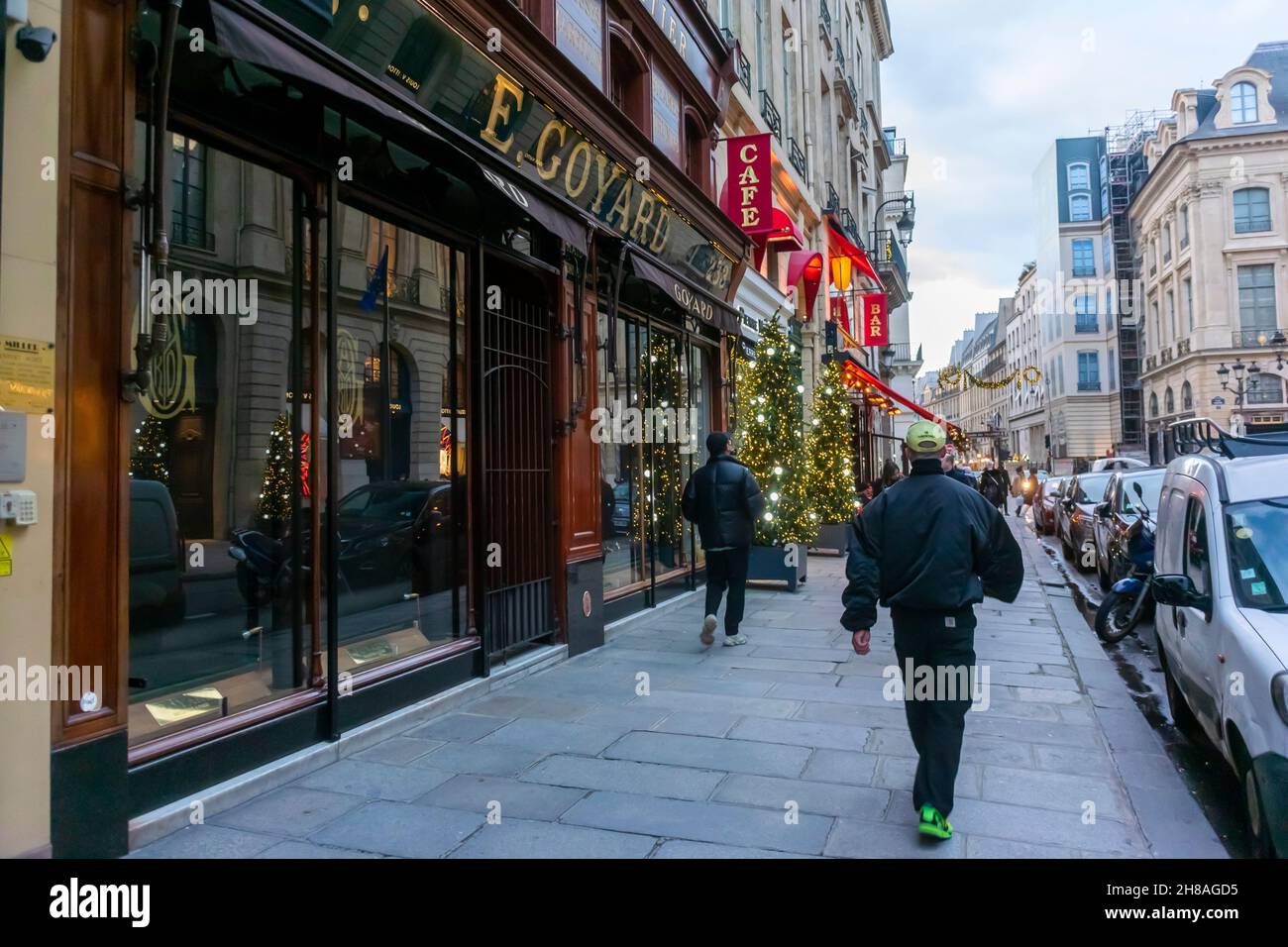 Paris, France, Street Scenes, Christmas in Paris, (Rue Saint Honoré ...