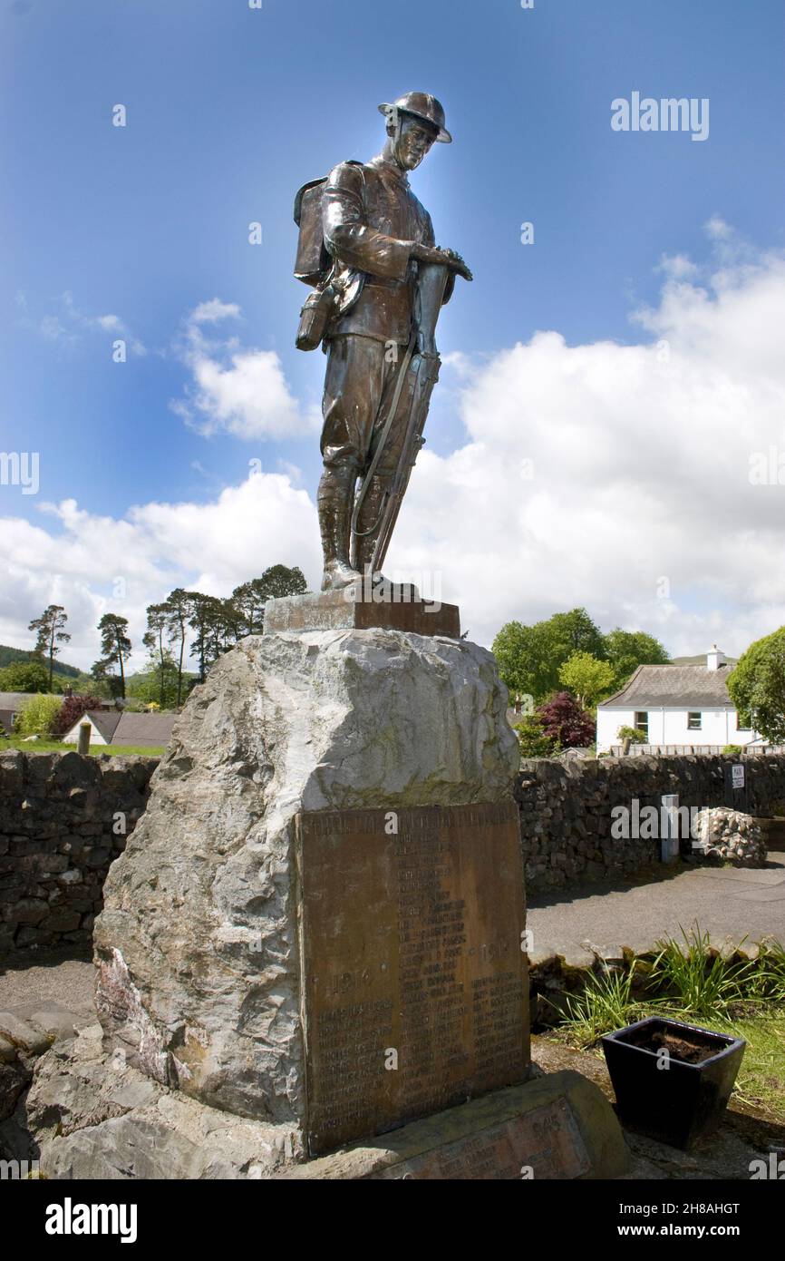 Scottish war memorial hi-res stock photography and images - Alamy