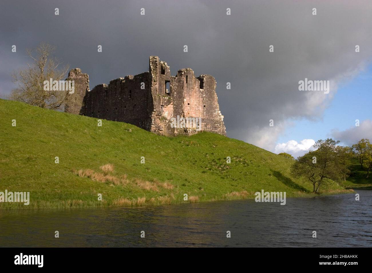 Morton castle hi-res stock photography and images - Alamy