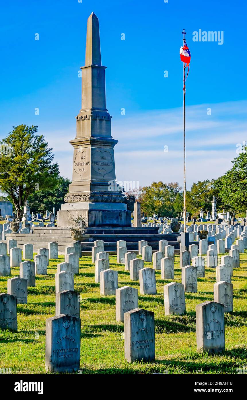 Confederate Rest features a monument and the graves of 1,100 ...