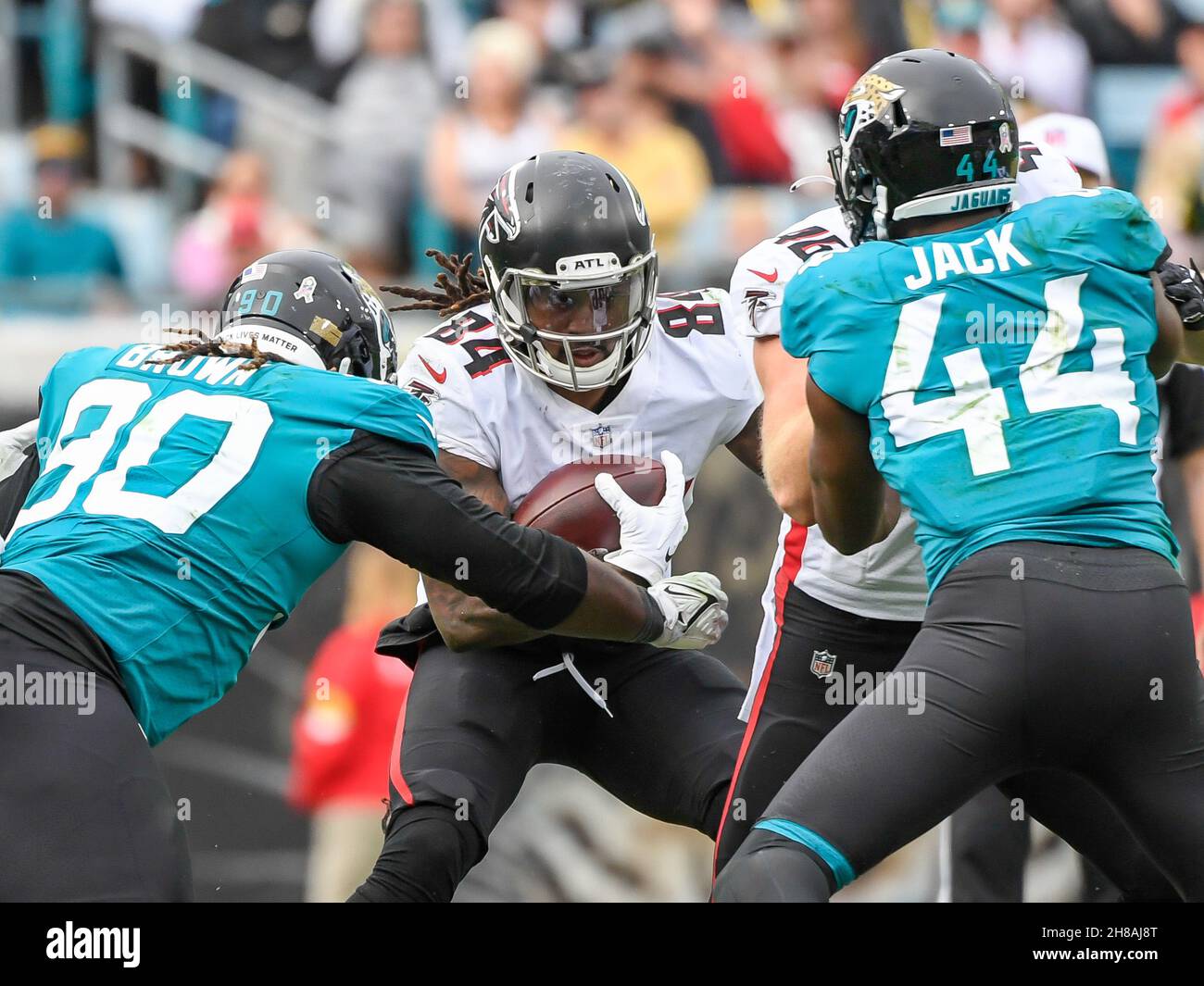 Jacksonville, FL, USA. 28th Nov, 2021. Atlanta Falcons running back ...