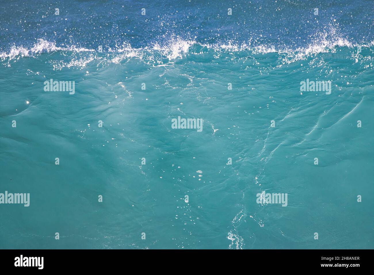 Clean crisp colors hi-res stock photography and images - Alamy