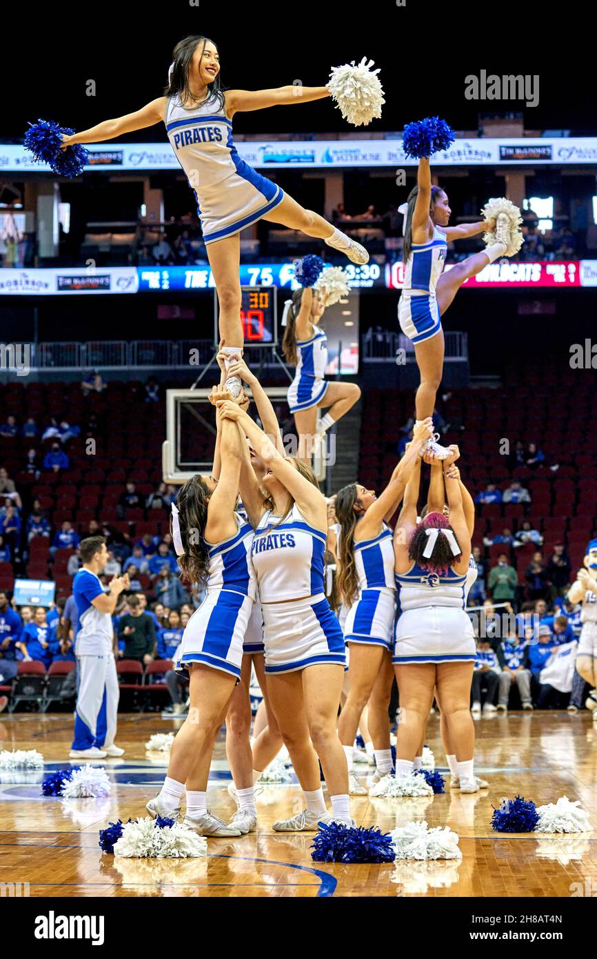 Pirates Cheerleaders
