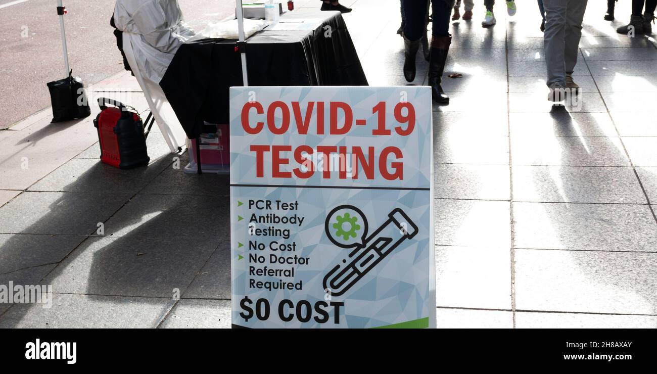 Nyc covid testing hi-res stock photography and images - Alamy