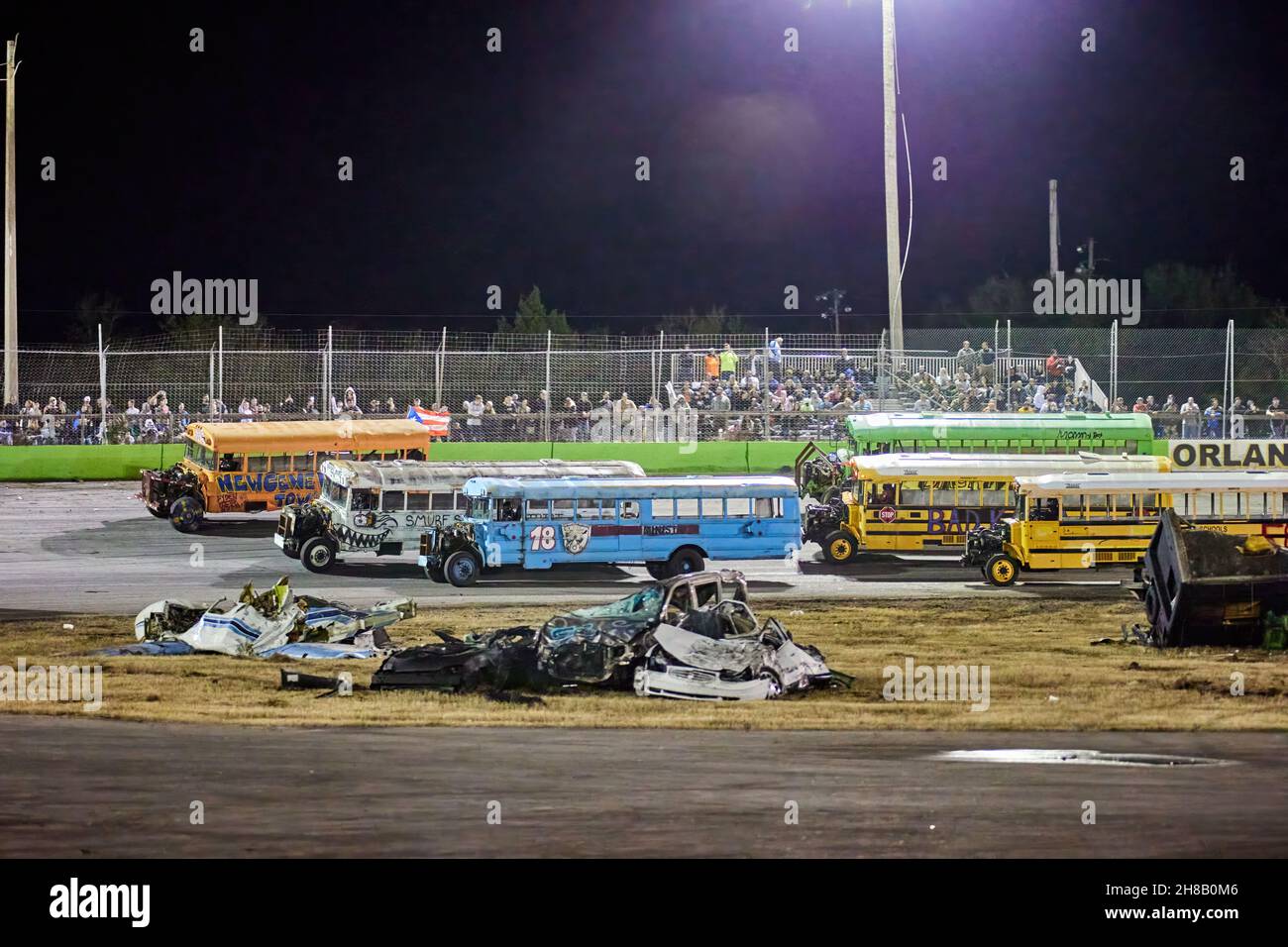38 Lap Enduro. Motorcycles. Monster Truck. Van Derby. Burnout. Skid-car ...