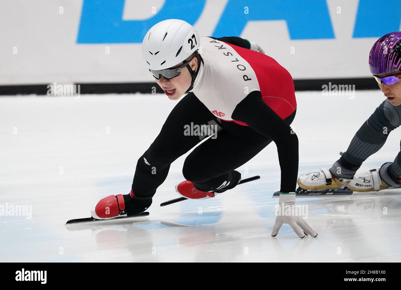 Michal NIEWINSKI (POL) in action in 1000 meter heats during ISU World ...