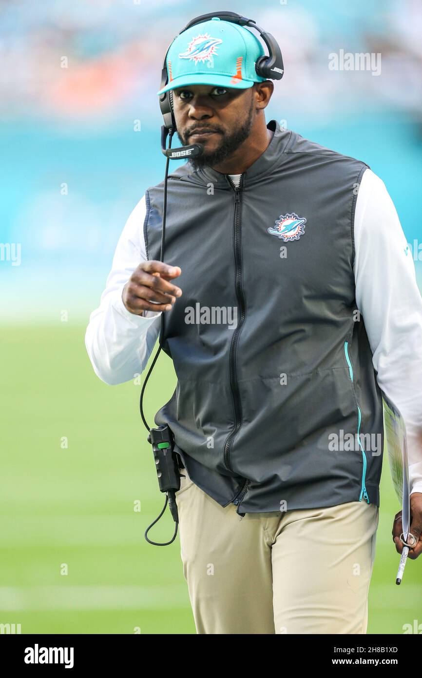 Brian flores hi-res stock photography and images - Alamy