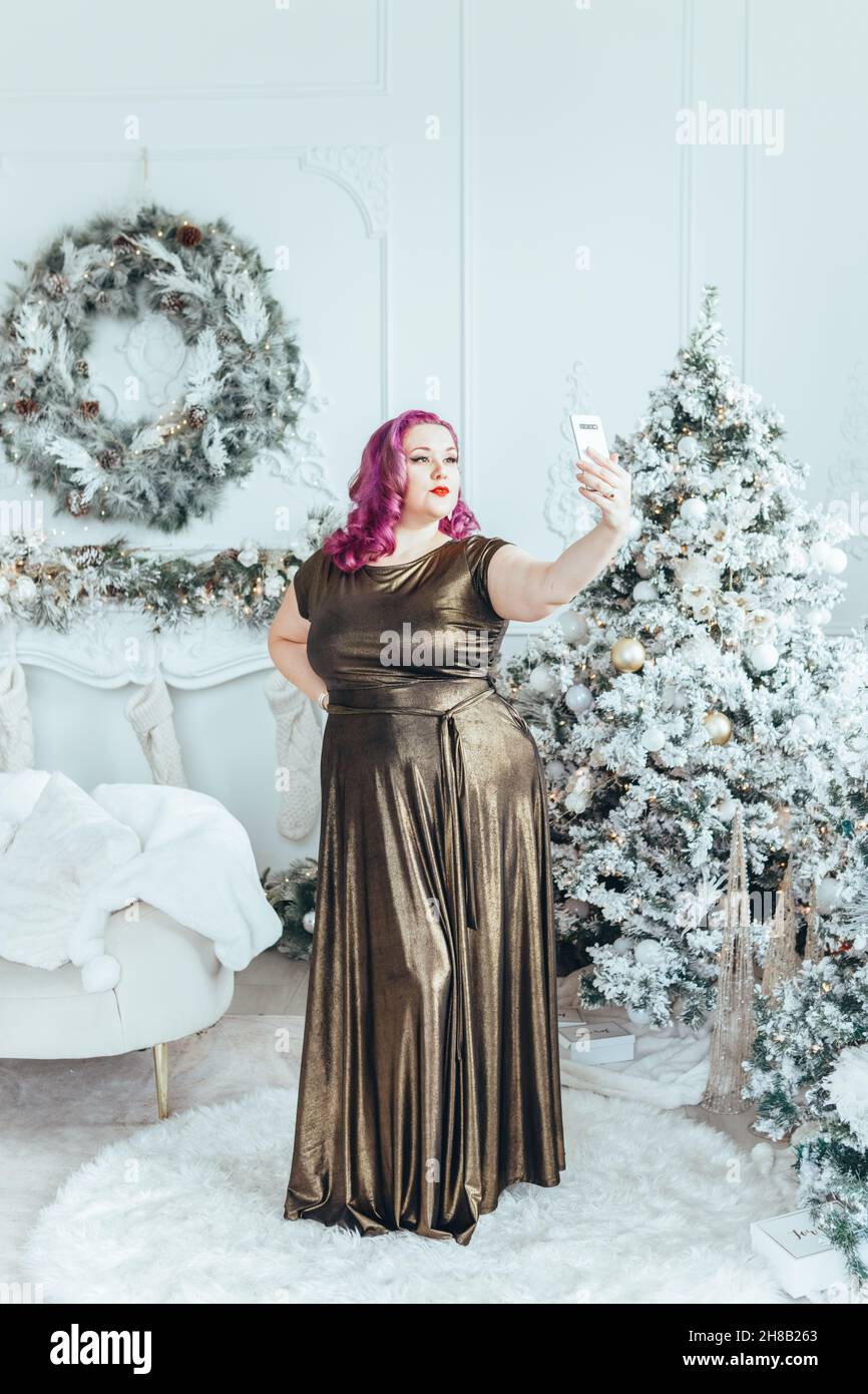 Plus size model camera hi-res stock photography and images - Alamy