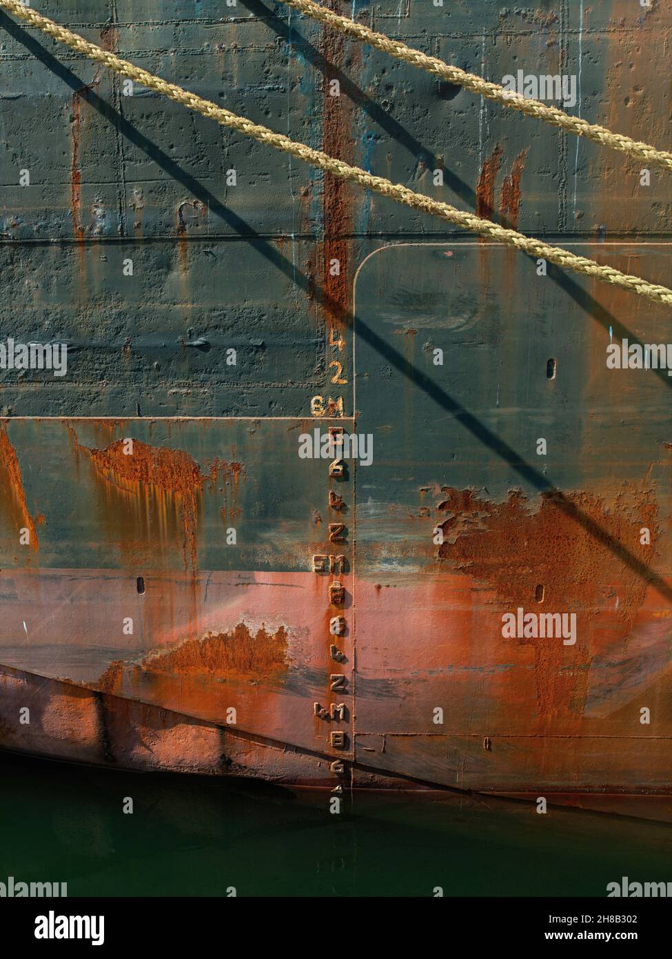 Rope marks hi-res stock photography and images - Alamy