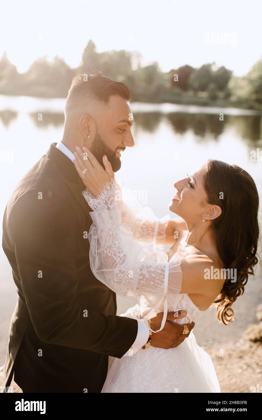 Indian bride profile hi-res stock photography and images - Alamy