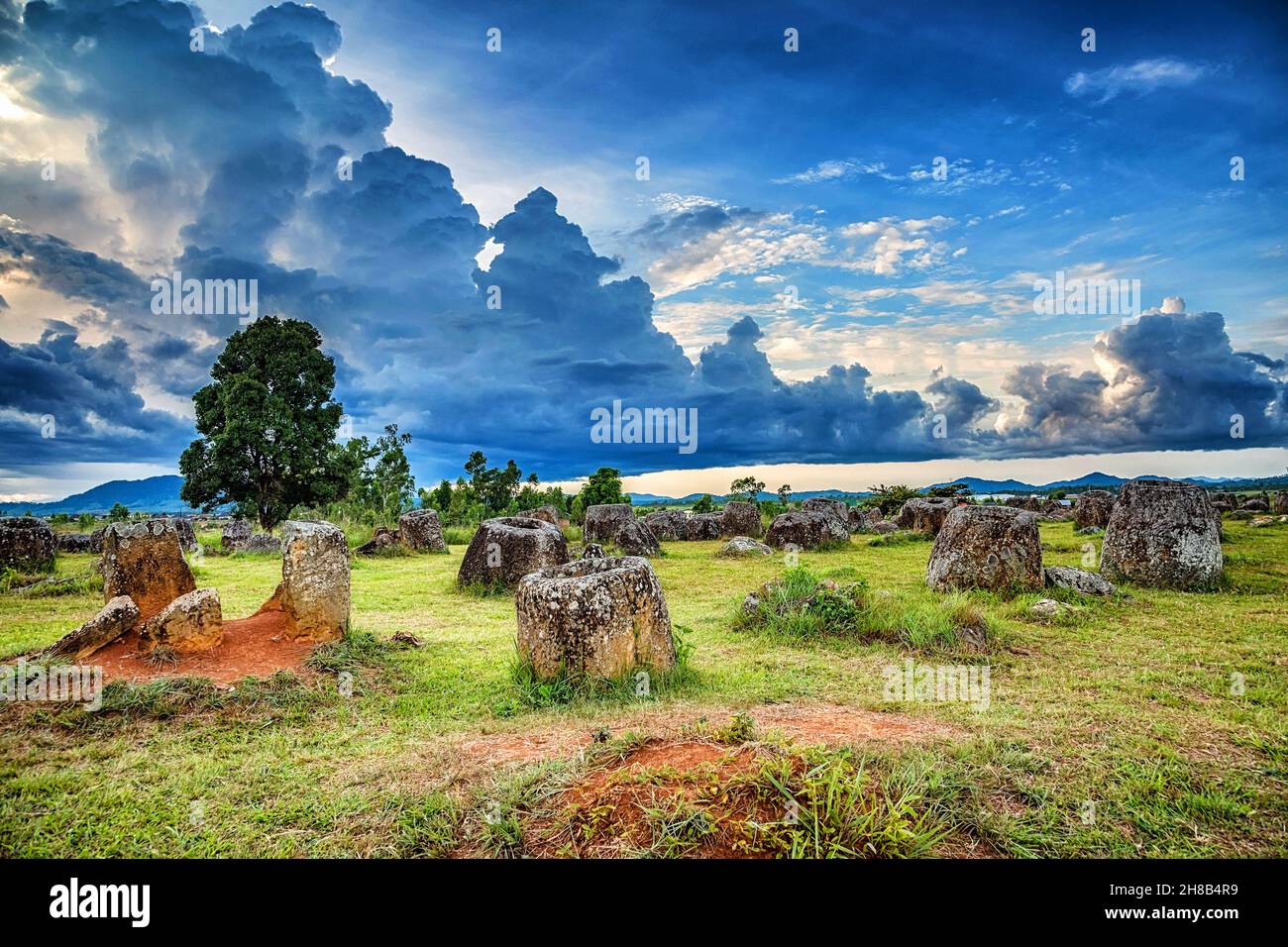 Xieng khouang province hi-res stock photography and images - Alamy