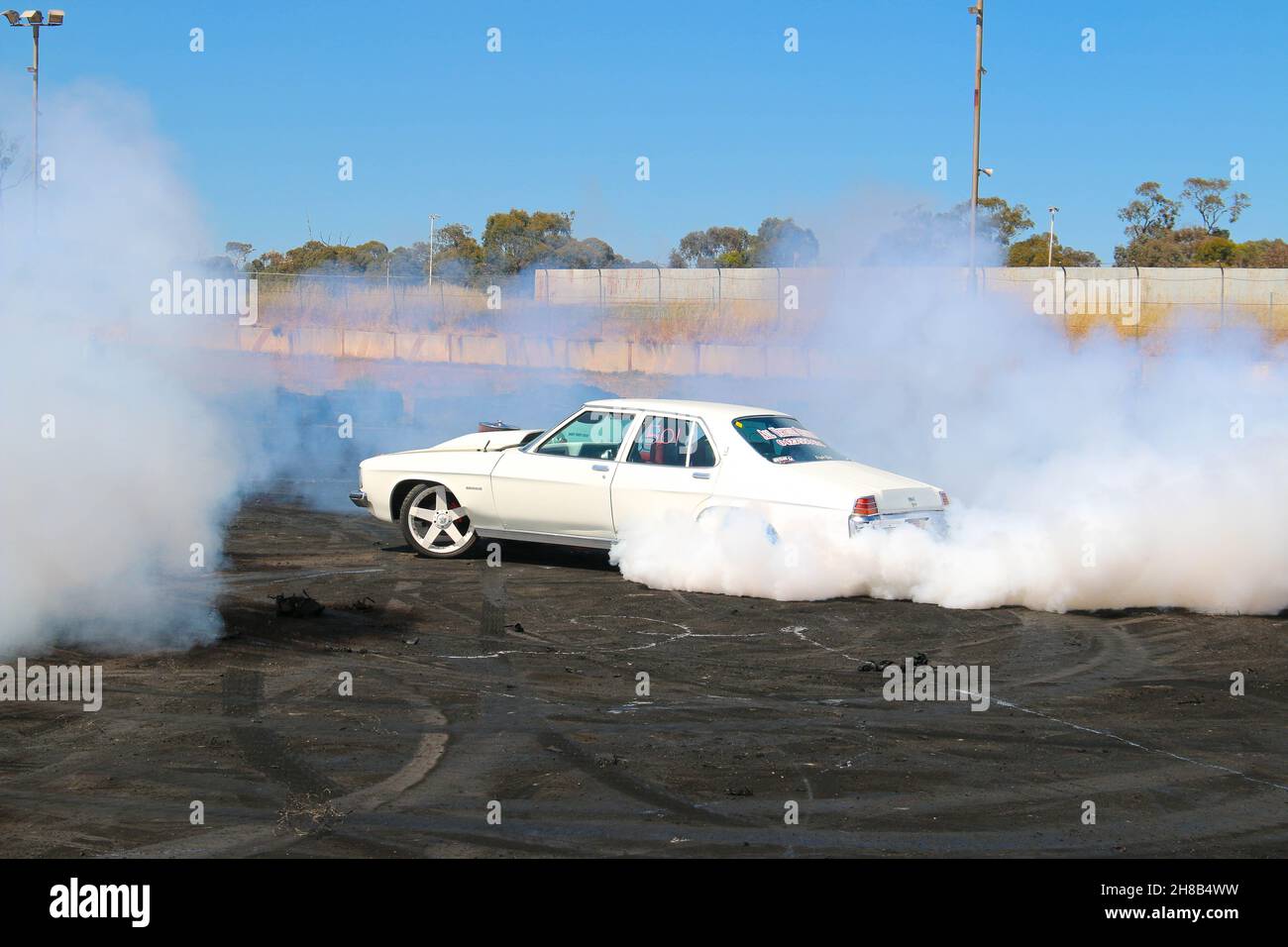Burnoutchallenge hi-res stock photography and images - Alamy
