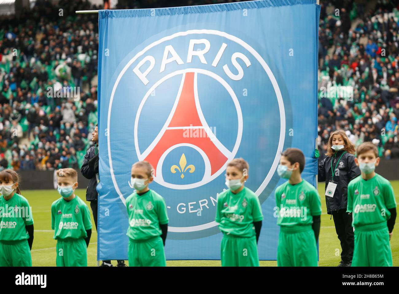 Paris saint germain flag hi-res stock photography and images - Alamy