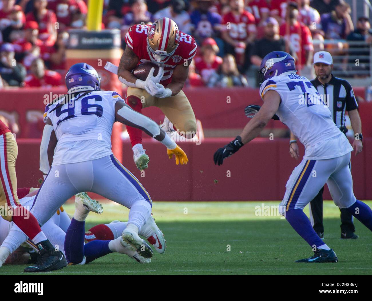 96 watts hi-res stock photography and images - Alamy