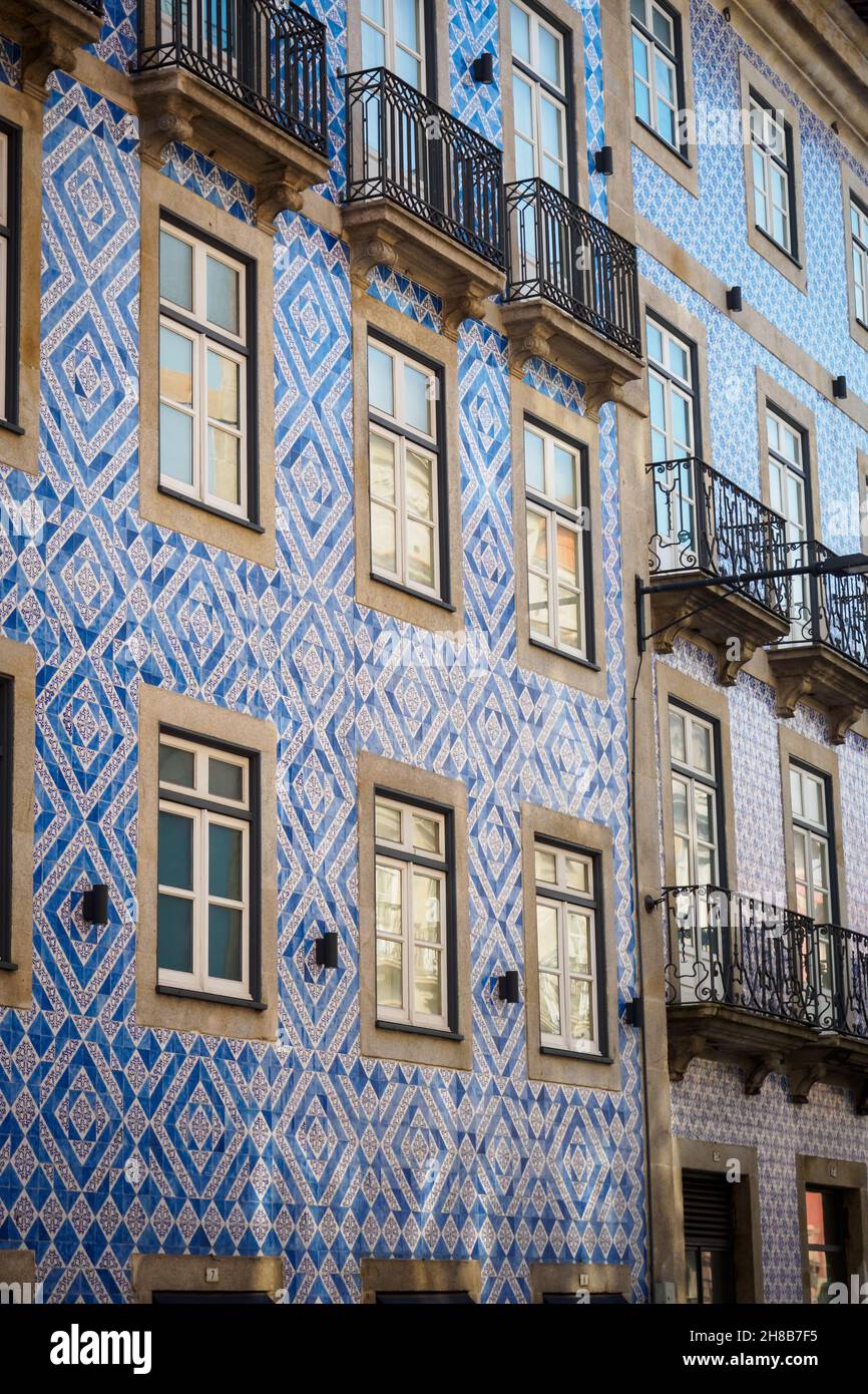 Famous Azulejos facades in the alleyways of old Porto, Portugal Stock ...