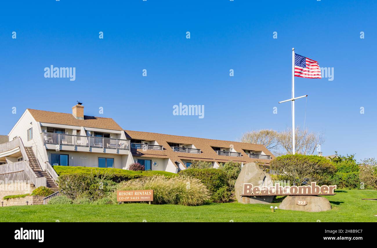 Beachcomber island resort hi-res stock photography and images - Alamy