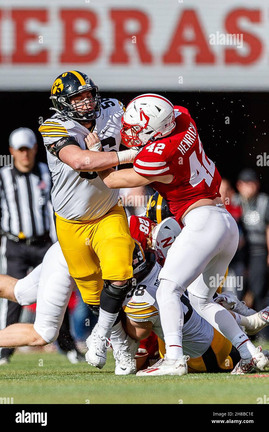 November 26, 2021 - Lincoln, NE. U.S. - Iowa Hawkeyes offensive lineman ...