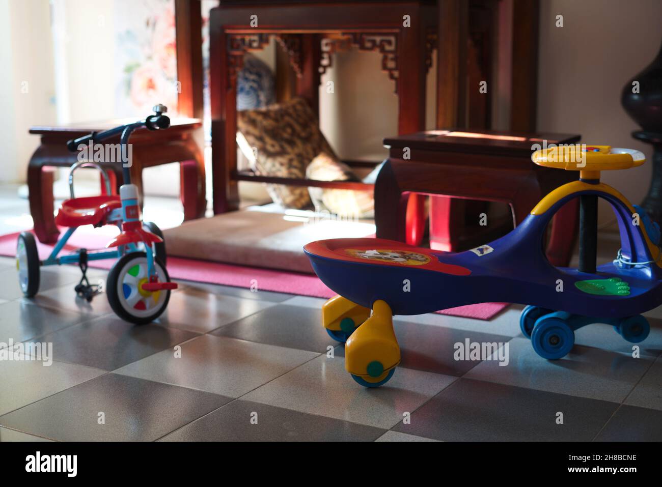 Temporary furniture hi-res stock photography and images - Alamy