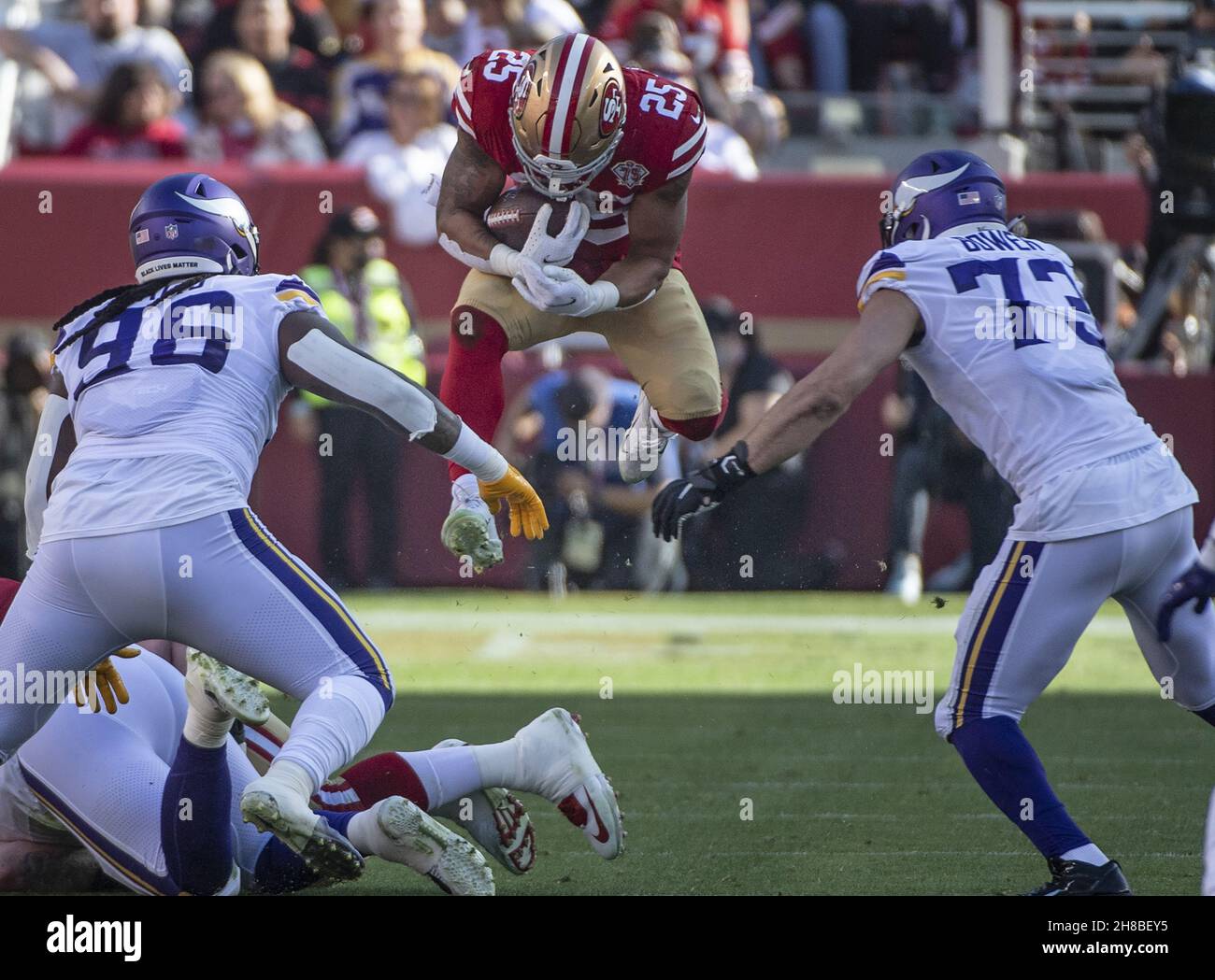 Terry mitchell football hi-res stock photography and images - Alamy