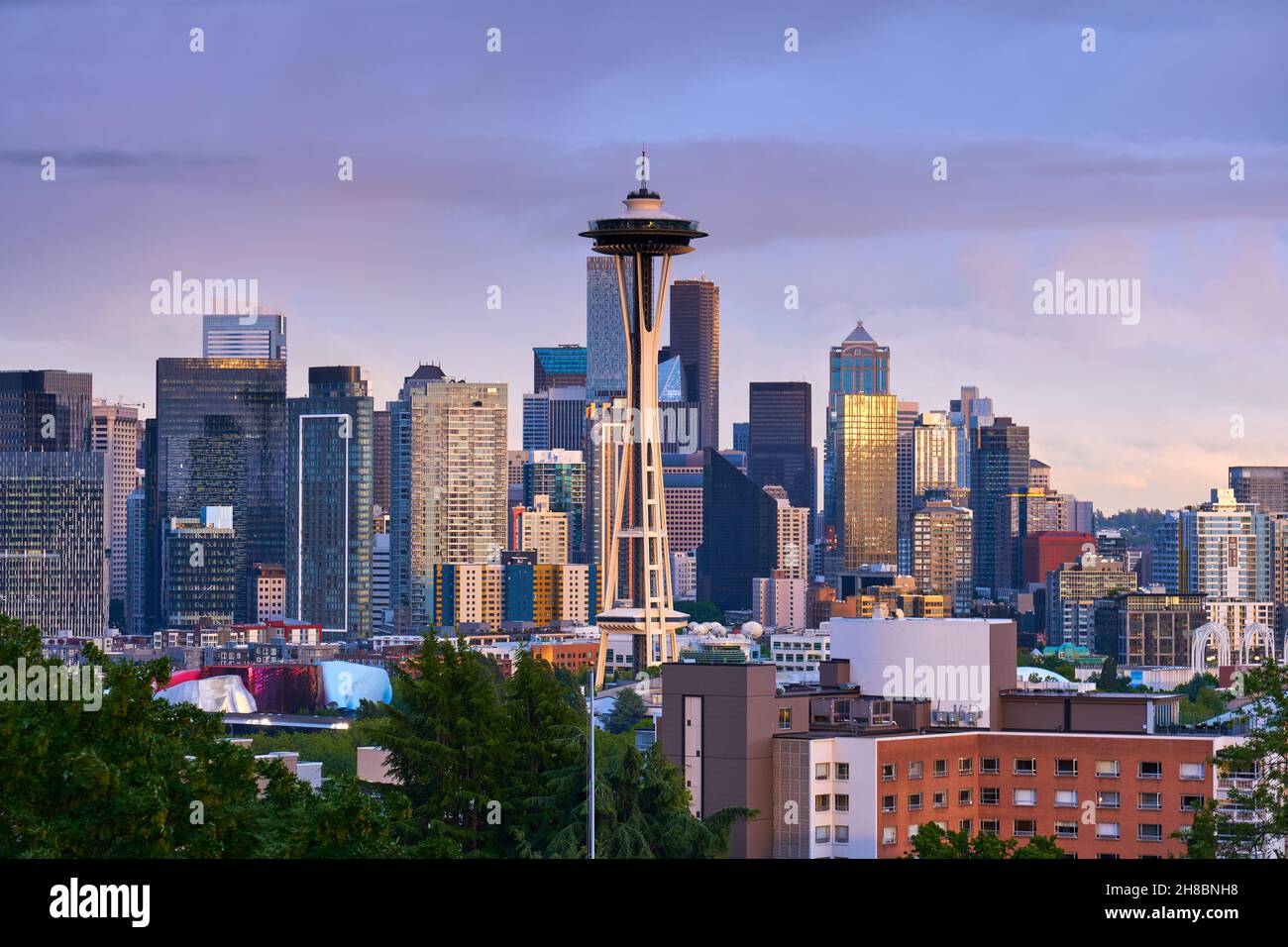 Panoramic view seattle skyline from hi-res stock photography and images ...
