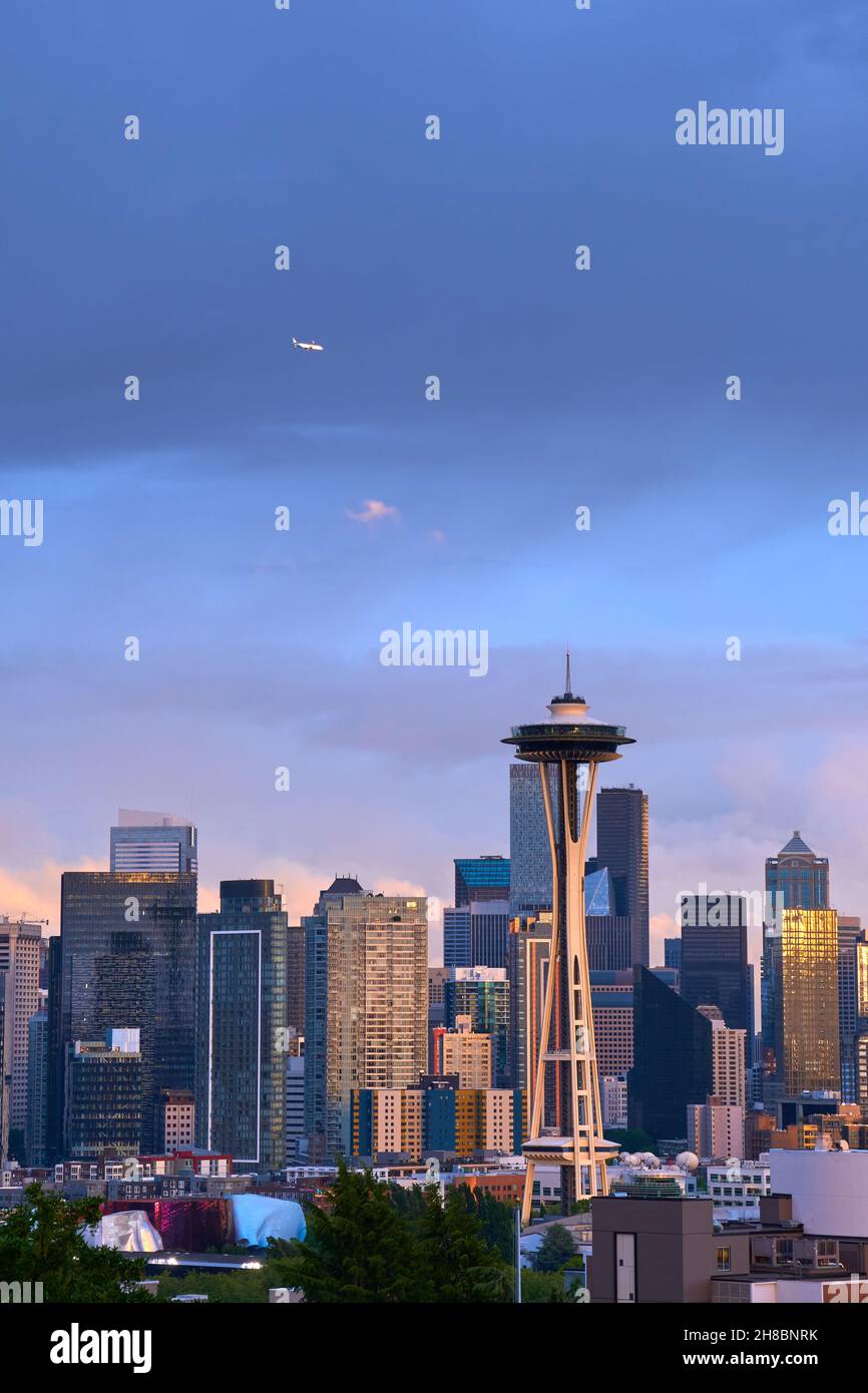 Plane over Space Needle Tower in Seattle, Washington Stock Photo - Alamy