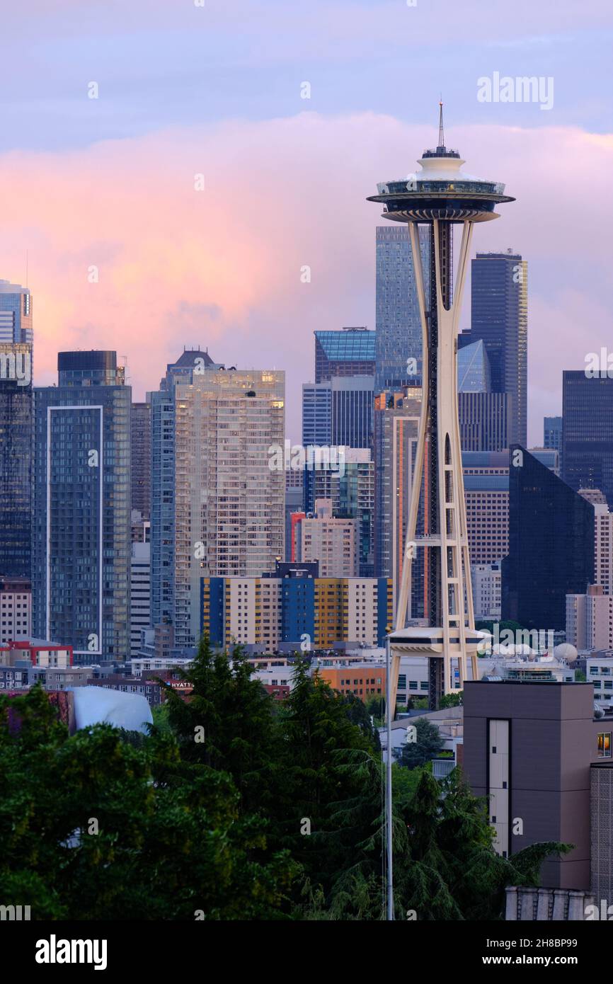 Space Needle Tower in Seattle, Washington Stock Photo - Alamy