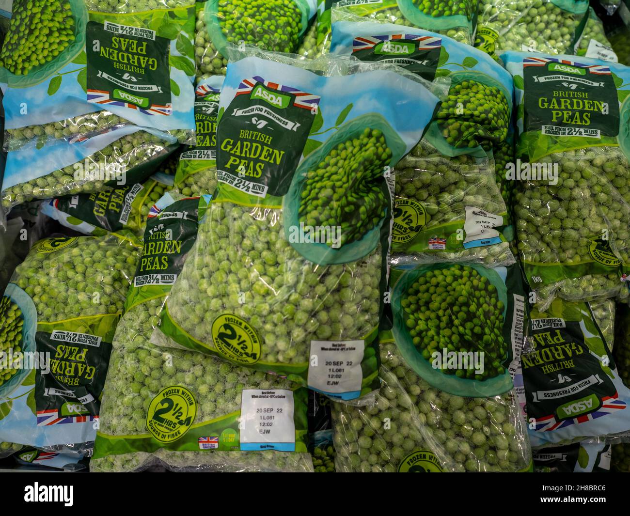 Asda Southgate Circus Supercentre British Garden Peas Stock Photo - Alamy
